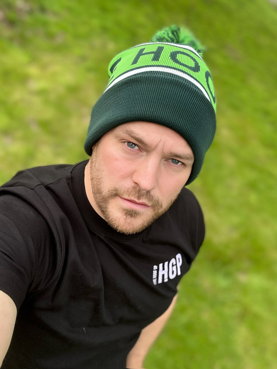 Adults Bobble Hat – The Hoof GP Merch